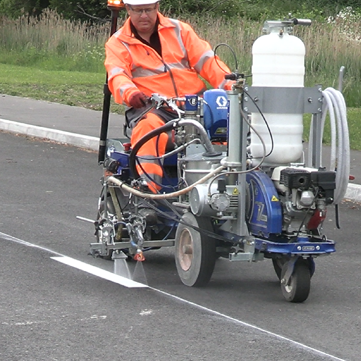 The Pros & Cons of Water Based Line Marking Paint – Meon-UK