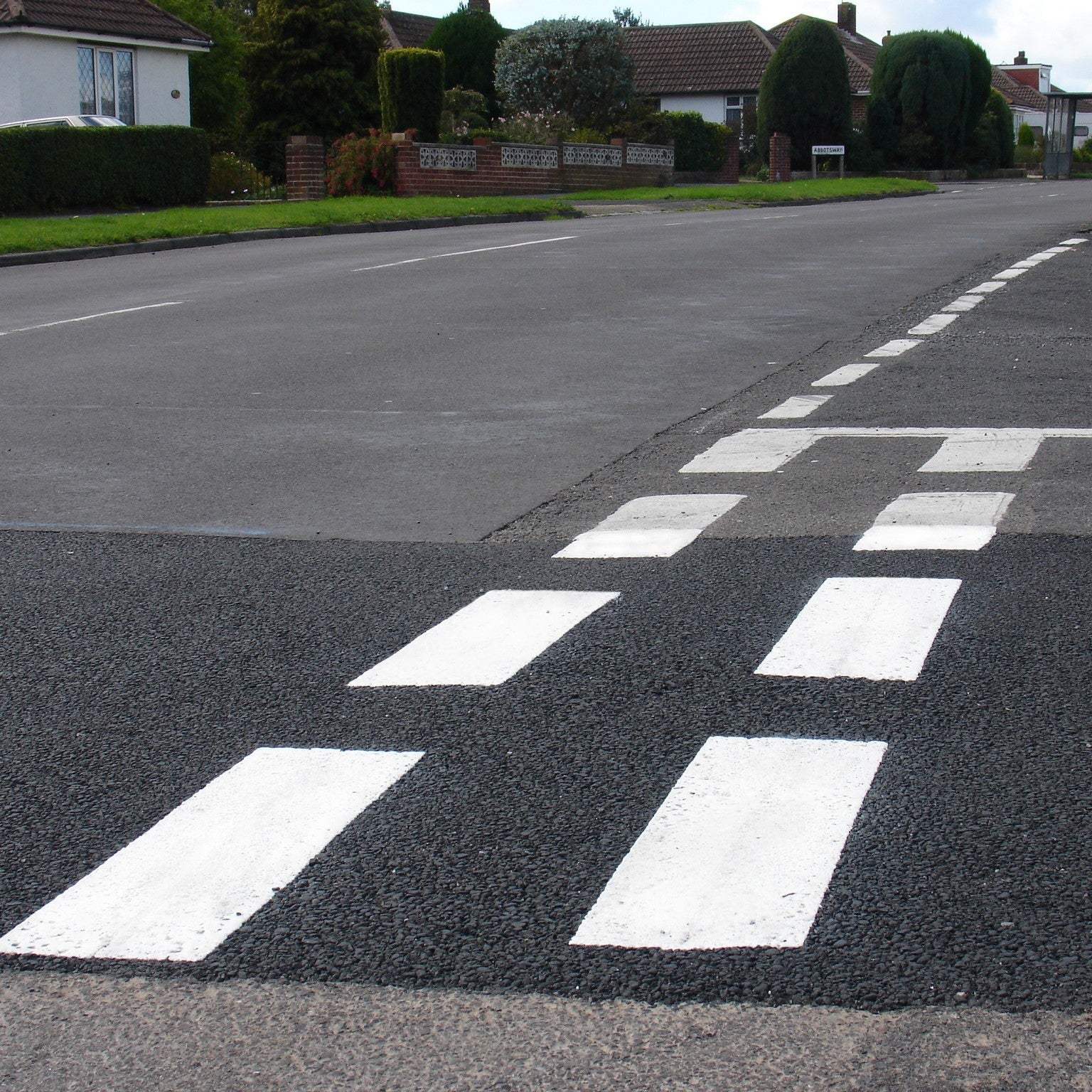 Preformed Thermoplastic Lines – Meon-UK